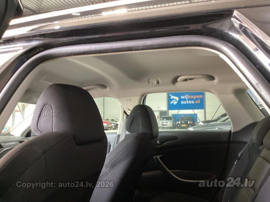 Black Citroen C5 2010 in Saku, with an engine capacity of 1.60 L and mileage of 279 thousand km for 2690 €, photo 25 on AUTOMOTO.COM.LV