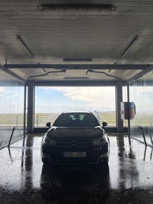 Black Citroen C5 2010 in Tallinn, with an engine capacity of 3.00 L and mileage of 292 thousand km for 4500 €, photo 6 on AUTOMOTO.COM.LV