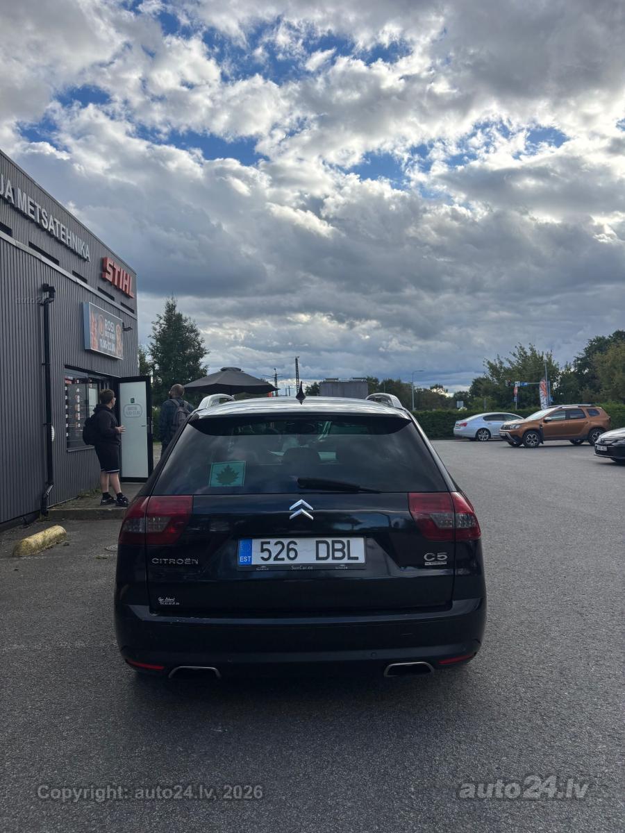 Melns Citroen C5 2010 Tallina, ar dzinēja tilpumu 3.00 L un nobraukumu 293 tūkst. km par 4000 €, foto 3 vietnē AUTOMOTO.COM.LV