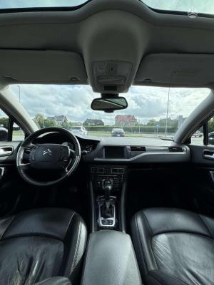 Melns Citroen C5 2010 Klaipėda, ar dzinēja tilpumu 2.18 L un nobraukumu 312 tūkst. km par 2950 €, foto 12 vietnē AUTOMOTO.COM.LV