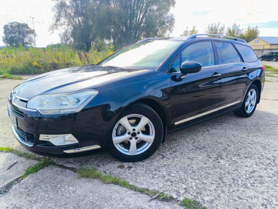 Melns Citroen C5 2010 Rīga, ar dzinēja tilpumu 2.00 L un nobraukumu 314 tūkst. km par 2100 €, foto 3 vietnē AUTOMOTO.COM.LV