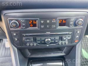 Melns Citroen C5 2010 Rīga, ar dzinēja tilpumu 2.00 L un nobraukumu 314 tūkst. km par 2100 €, foto 16 vietnē AUTOMOTO.COM.LV