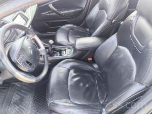 Melns Citroen C5 2010 Rīga, ar dzinēja tilpumu 2.00 L un nobraukumu 314 tūkst. km par 2100 €, foto 21 vietnē AUTOMOTO.COM.LV