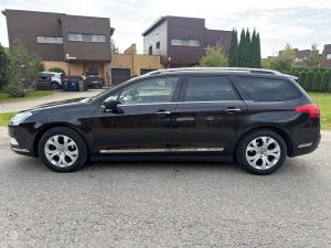 Melns Citroen C5 2010 Viļņa, ar dzinēja tilpumu 2.00 L un nobraukumu 362 tūkst. km par 2500 €, foto 4 vietnē AUTOMOTO.COM.LV
