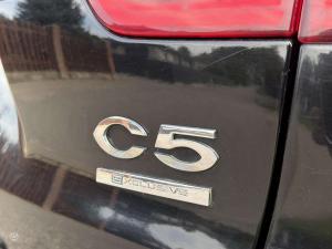 Melns Citroen C5 2010 Viļņa, ar dzinēja tilpumu 2.00 L un nobraukumu 362 tūkst. km par 2500 €, foto 11 vietnē AUTOMOTO.COM.LV