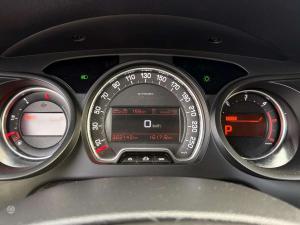Melns Citroen C5 2010 Viļņa, ar dzinēja tilpumu 2.00 L un nobraukumu 362 tūkst. km par 2500 €, foto 18 vietnē AUTOMOTO.COM.LV