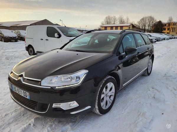Black Citroen C5 2011 in Taurage, with an engine capacity of 2.00 L and mileage of 280 thousand km for 2750 €, photo 8 on AUTOMOTO.COM.LV