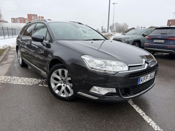 Black Citroen C5 2011 in Klaipeda, with an engine capacity of 2.00 L and mileage of 279 thousand km for 3400 €, photo 1 on AUTOMOTO.COM.LV