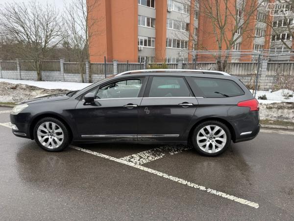 Black Citroen C5 2011 in Klaipeda, with an engine capacity of 2.00 L and mileage of 279 thousand km for 3400 €, photo 5 on AUTOMOTO.COM.LV