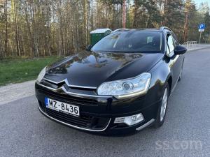 Melns Citroen C5 2011 Jēkabpils, ar dzinēja tilpumu 2.00 L un nobraukumu 425 tūkst. km par 2800 €, foto 7 vietnē AUTOMOTO.COM.LV