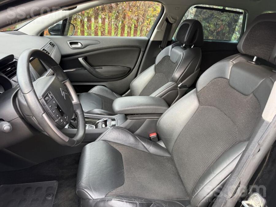 Melns Citroen C5 2011 Rīga, ar dzinēja tilpumu 1.60 L un nobraukumu 176 tūkst. km par 5200 €, foto 7 vietnē AUTOMOTO.COM.LV