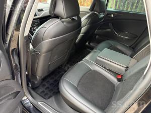 Melns Citroen C5 2011 Rīga, ar dzinēja tilpumu 1.60 L un nobraukumu 176 tūkst. km par 5200 €, foto 12 vietnē AUTOMOTO.COM.LV