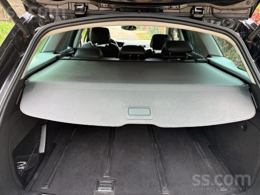 Melns Citroen C5 2011 Rīga, ar dzinēja tilpumu 1.60 L un nobraukumu 176 tūkst. km par 5200 €, foto 15 vietnē AUTOMOTO.COM.LV