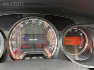 Melns Citroen C5 2011 Rīga, ar dzinēja tilpumu 1.60 L un nobraukumu 176 tūkst. km par 5200 €, foto 17 vietnē AUTOMOTO.COM.LV