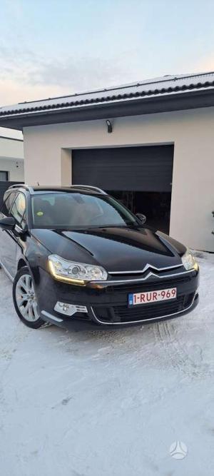 Melns Citroen C5 2012 Palanga, ar dzinēja tilpumu 2.00 L un nobraukumu 237 tūkst. km par 4300 €, foto  vietnē AUTOMOTO.COM.LV