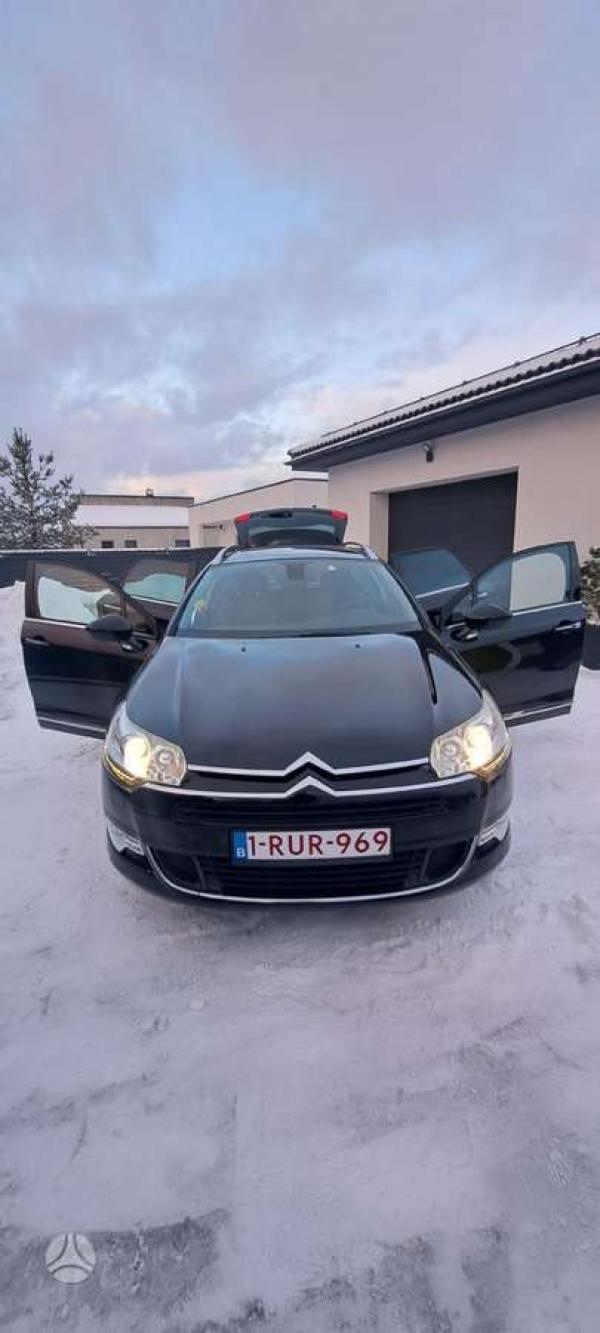 Melns Citroen C5 2012 Palanga, ar dzinēja tilpumu 2.00 L un nobraukumu 237 tūkst. km par 4300 €, foto 6 vietnē AUTOMOTO.COM.LV