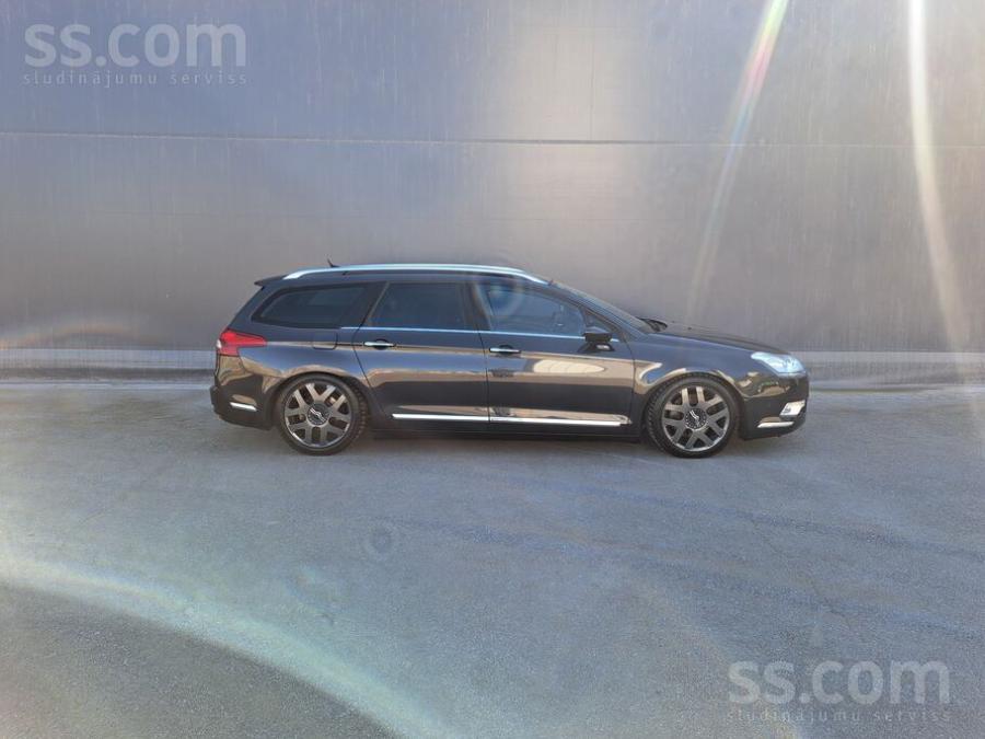 Черный Ситроен С5 2012 в Добеле, объемом двигателя 3.00 л и пробегом 0 тыс. км за 5550 €, фото 6 на AUTOMOTO.COM.LV