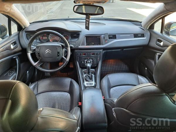 Черный Ситроен С5 2012 в Добеле, объемом двигателя 3.00 л и пробегом 0 тыс. км за 5550 €, фото 9 на AUTOMOTO.COM.LV