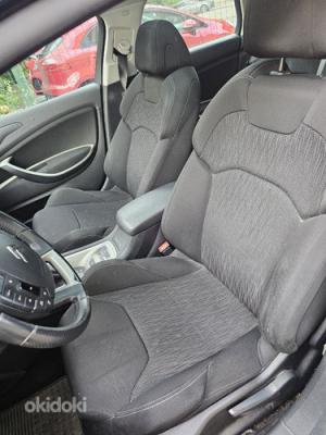 Melns Citroen C5 2012 Tallina, ar dzinēja tilpumu 2.00 L un nobraukumu 360 tūkst. km par 3500 €, foto 4 vietnē AUTOMOTO.COM.LV