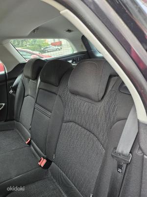 Melns Citroen C5 2012 Tallina, ar dzinēja tilpumu 2.00 L un nobraukumu 360 tūkst. km par 3500 €, foto 15 vietnē AUTOMOTO.COM.LV