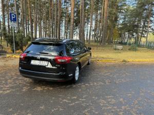 Melns Citroen C5 2012 Rīga, ar dzinēja tilpumu 1.60 L un nobraukumu 296 tūkst. km par 2100 €, foto 5 vietnē AUTOMOTO.COM.LV