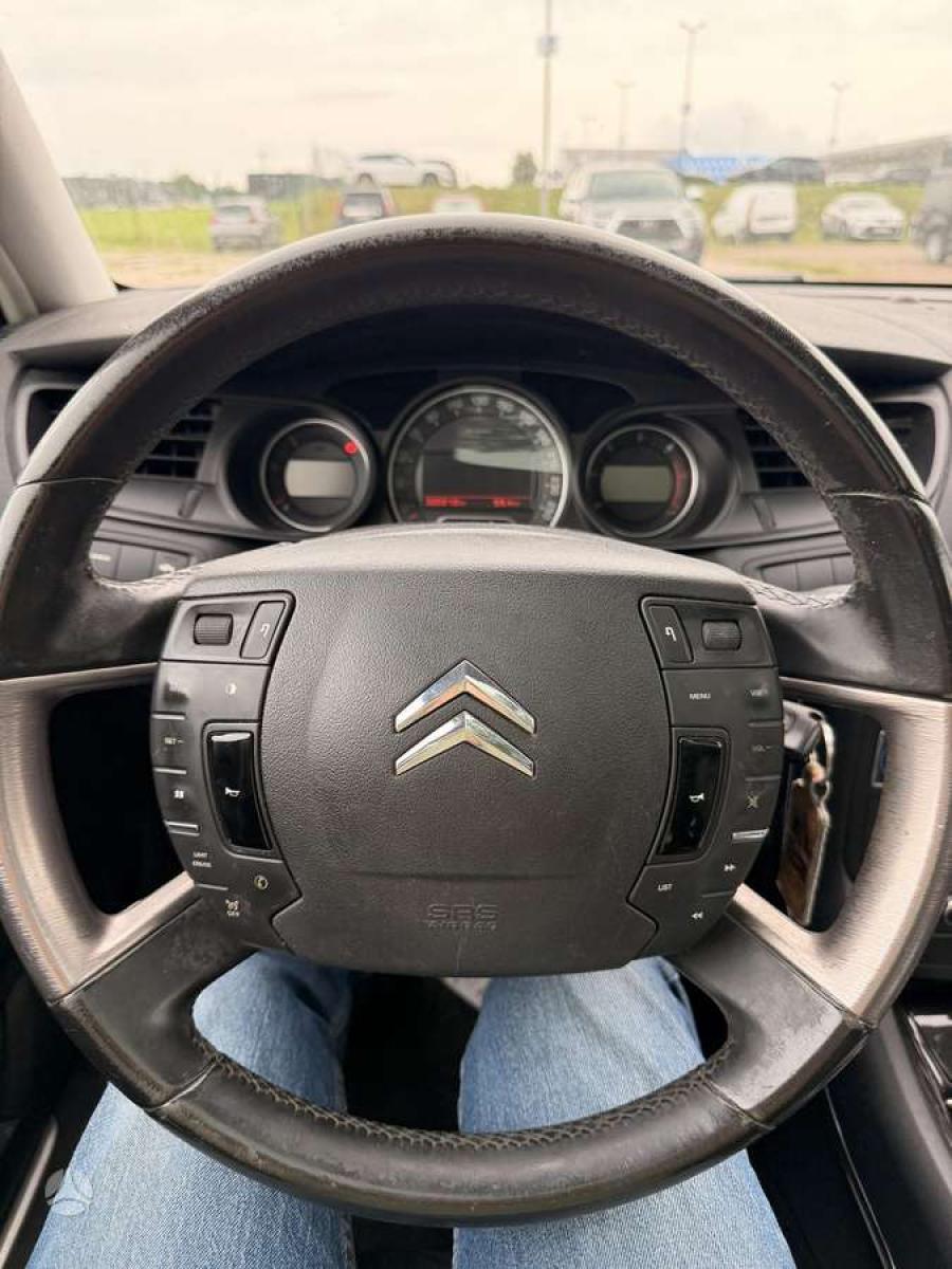 Melns Citroen C5 2012 Kauņa, ar dzinēja tilpumu 2.18 L un nobraukumu 320 tūkst. km par 3000 €, foto 7 vietnē AUTOMOTO.COM.LV