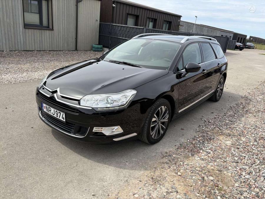 Melns Citroen C5 2012 Klaipėda, ar dzinēja tilpumu 2.00 L un nobraukumu 241 tūkst. km par 4200 €, foto 4 vietnē AUTOMOTO.COM.LV