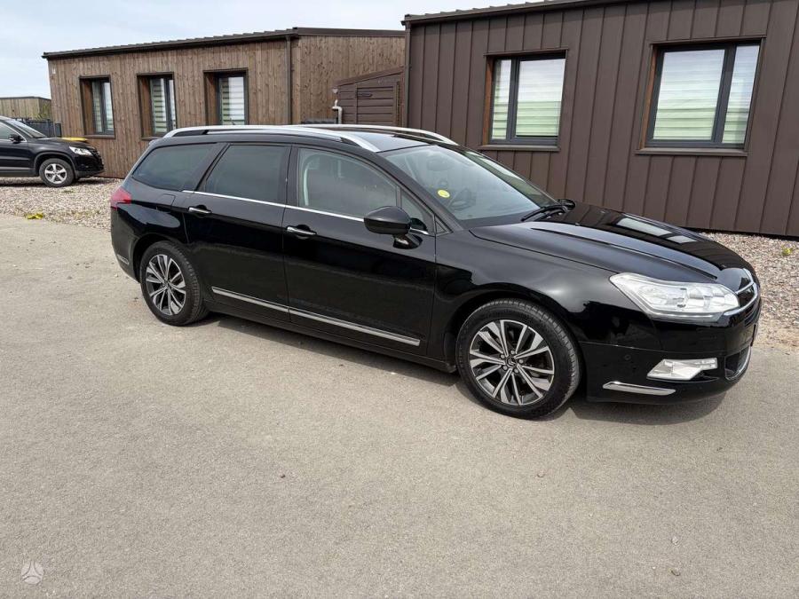 Melns Citroen C5 2012 Klaipėda, ar dzinēja tilpumu 2.00 L un nobraukumu 241 tūkst. km par 4200 €, foto 9 vietnē AUTOMOTO.COM.LV