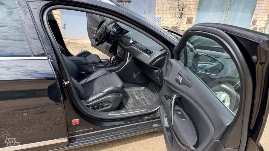 Black Citroen C5 2012 in Vilnius, with an engine capacity of 2.00 L and mileage of 259 thousand km for 3000 €, photo 14 on AUTOMOTO.COM.LV