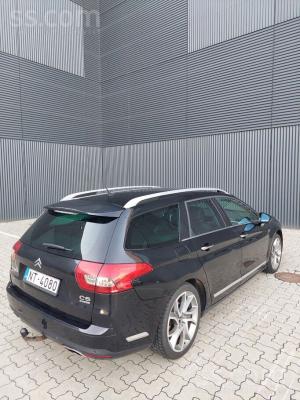 Melns Citroen C5 2012 Rīga, ar dzinēja tilpumu 2.20 L un nobraukumu 334 tūkst. km par 3350 €, foto 11 vietnē AUTOMOTO.COM.LV
