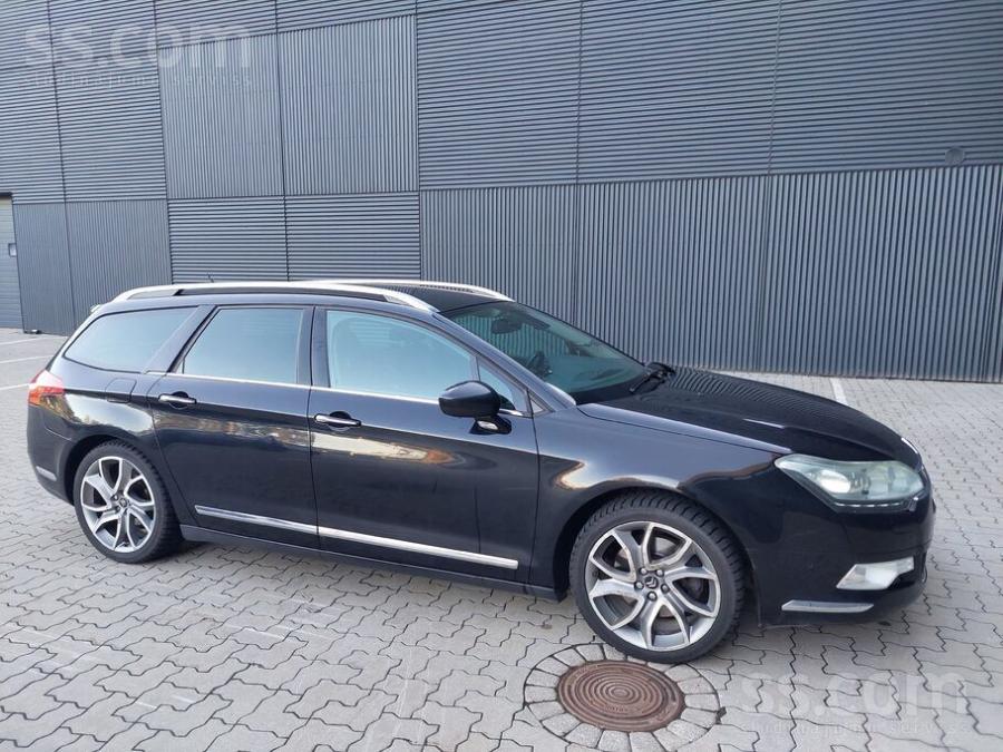 Melns Citroen C5 2012 Rīga, ar dzinēja tilpumu 2.20 L un nobraukumu 334 tūkst. km par 3350 €, foto 12 vietnē AUTOMOTO.COM.LV