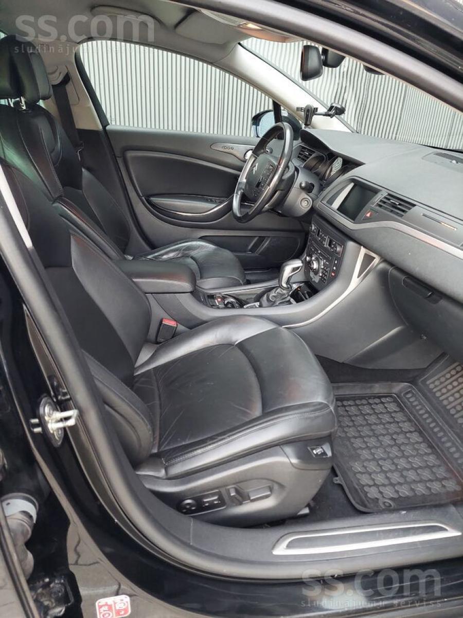 Melns Citroen C5 2012 Rīga, ar dzinēja tilpumu 2.20 L un nobraukumu 334 tūkst. km par 3350 €, foto 13 vietnē AUTOMOTO.COM.LV