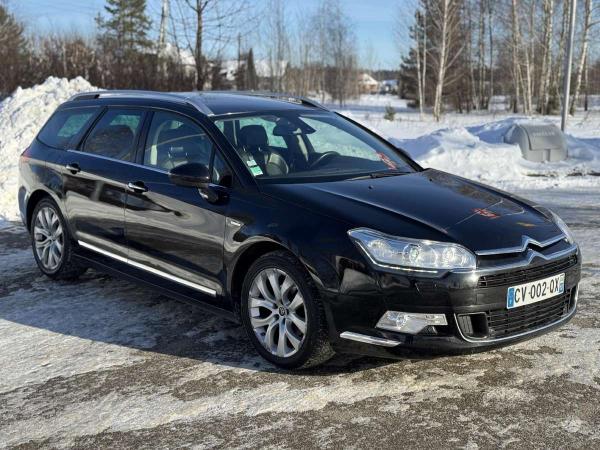 Melns Citroen C5 2013 Tauragė, ar dzinēja tilpumu 2.00 L un nobraukumu 243 tūkst. km par 3900 €, foto 3 vietnē AUTOMOTO.COM.LV