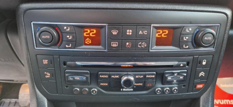 Melns Citroen C5 2013 Rīga, ar dzinēja tilpumu 2.00 L un nobraukumu 241 tūkst. km par 5850 €, foto 15 vietnē AUTOMOTO.COM.LV