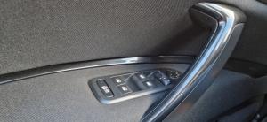 Melns Citroen C5 2013 Rīga, ar dzinēja tilpumu 2.00 L un nobraukumu 241 tūkst. km par 5850 €, foto 18 vietnē AUTOMOTO.COM.LV