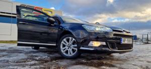 Melns Citroen C5 2013 Rīga, ar dzinēja tilpumu 2.00 L un nobraukumu 241 tūkst. km par 5850 €, foto 36 vietnē AUTOMOTO.COM.LV