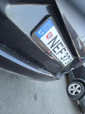 Melns Citroen C5 2013 Klaipėda, ar dzinēja tilpumu 2.00 L un nobraukumu 300 tūkst. km par 1500 €, foto  vietnē AUTOMOTO.COM.LV