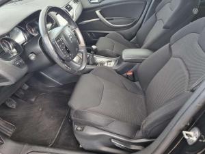 Black Citroen C5 2013 in Siauliai, with an engine capacity of 2.00 L and mileage of 230 thousand km for 4900 €, photo 17 on AUTOMOTO.COM.LV