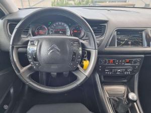 Black Citroen C5 2013 in Siauliai, with an engine capacity of 2.00 L and mileage of 230 thousand km for 4900 €, photo 20 on AUTOMOTO.COM.LV