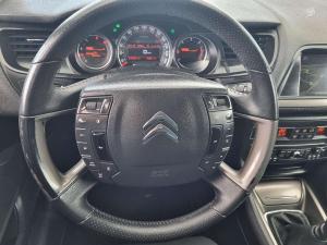 Black Citroen C5 2013 in Siauliai, with an engine capacity of 2.00 L and mileage of 230 thousand km for 4900 €, photo 21 on AUTOMOTO.COM.LV
