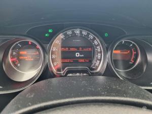 Black Citroen C5 2013 in Siauliai, with an engine capacity of 2.00 L and mileage of 230 thousand km for 4900 €, photo 22 on AUTOMOTO.COM.LV