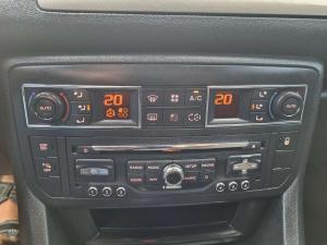 Black Citroen C5 2013 in Siauliai, with an engine capacity of 2.00 L and mileage of 230 thousand km for 4900 €, photo 24 on AUTOMOTO.COM.LV