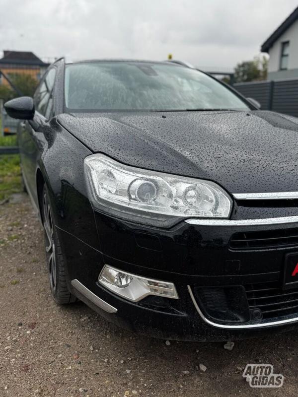 Melns Citroen C5 2013 Klaipėda, ar dzinēja tilpumu 3.00 L un nobraukumu 282 tūkst. km par 5500 €, foto 1 vietnē AUTOMOTO.COM.LV