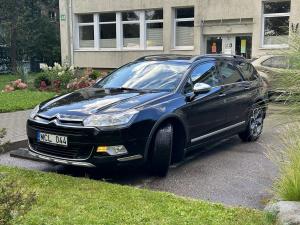 Black Citroen C5 2014 in Klaipeda, with an engine capacity of 2.00 L and mileage of 292 thousand km for 5000 €, photo  on AUTOMOTO.COM.LV