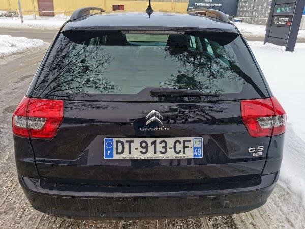 Melns Citroen C5 2015 Kauņa, ar dzinēja tilpumu 1.56 L un nobraukumu 270 tūkst. km par 3900 €, foto 7 vietnē AUTOMOTO.COM.LV
