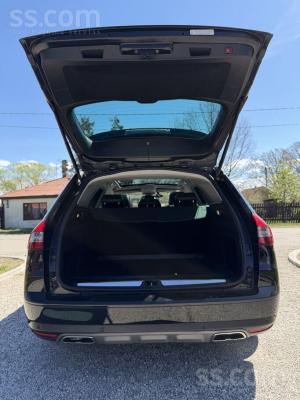Black Citroen C5 2015 in Ventspils, with an engine capacity of 2.00 L and mileage of 237 thousand km for 6900 €, photo 18 on AUTOMOTO.COM.LV