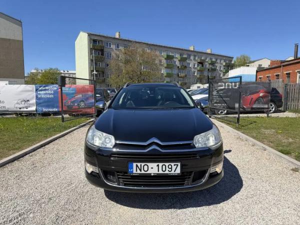 Melns Citroen C5 2015 Ventspils, ar dzinēja tilpumu 2.00 L un nobraukumu 237 tūkst. km par 6300 €, foto 2 vietnē AUTOMOTO.COM.LV