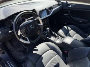 Melns Citroen C5 2015 Ventspils, ar dzinēja tilpumu 2.00 L un nobraukumu 237 tūkst. km par 6300 €, foto 11 vietnē AUTOMOTO.COM.LV