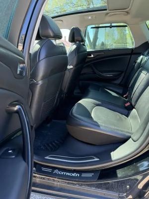 Melns Citroen C5 2015 Ventspils, ar dzinēja tilpumu 2.00 L un nobraukumu 237 tūkst. km par 6300 €, foto 16 vietnē AUTOMOTO.COM.LV