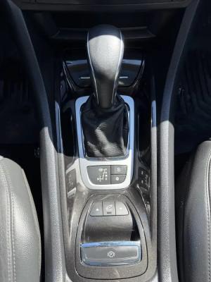 Melns Citroen C5 2015 Ventspils, ar dzinēja tilpumu 2.00 L un nobraukumu 237 tūkst. km par 6300 €, foto 23 vietnē AUTOMOTO.COM.LV